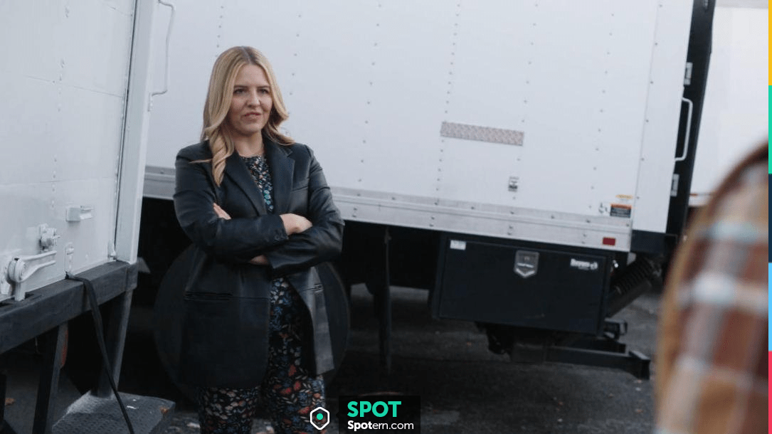 Cynthia Rowley Bonded Fit and Flare Pants worn by Brooke Dubek (Heléne ...