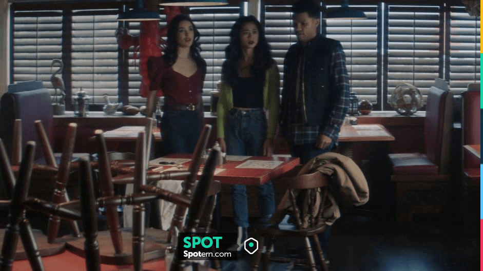 Tory Burch Chelsea Boot worn by Georgia 'George' Fan (Leah Lewis) as ...