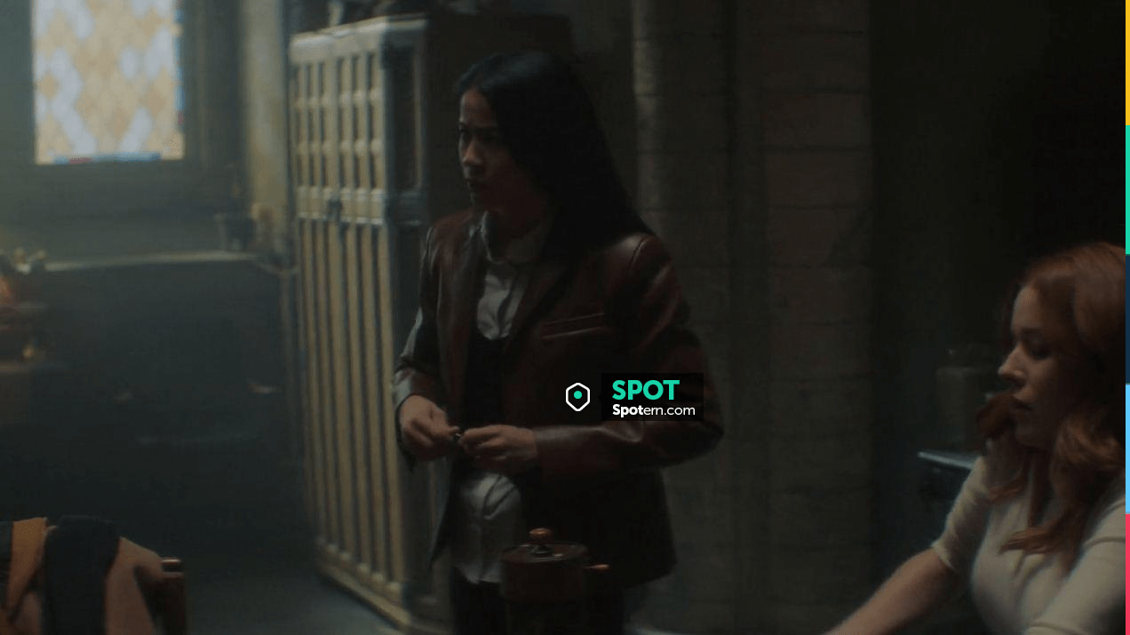 Babaton Press Blazer worn by Georgia 'George' Fan (Leah Lewis) as seen ...