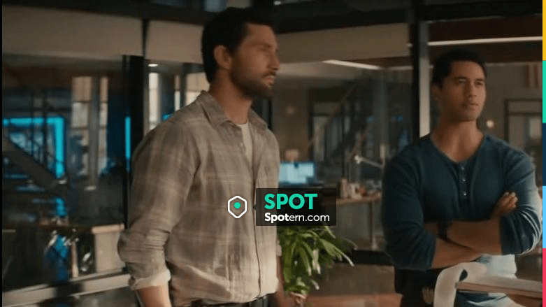 Vince Blue Shadow Plaid Shirt usada por Jesse Boone (Noah Mills) como ...