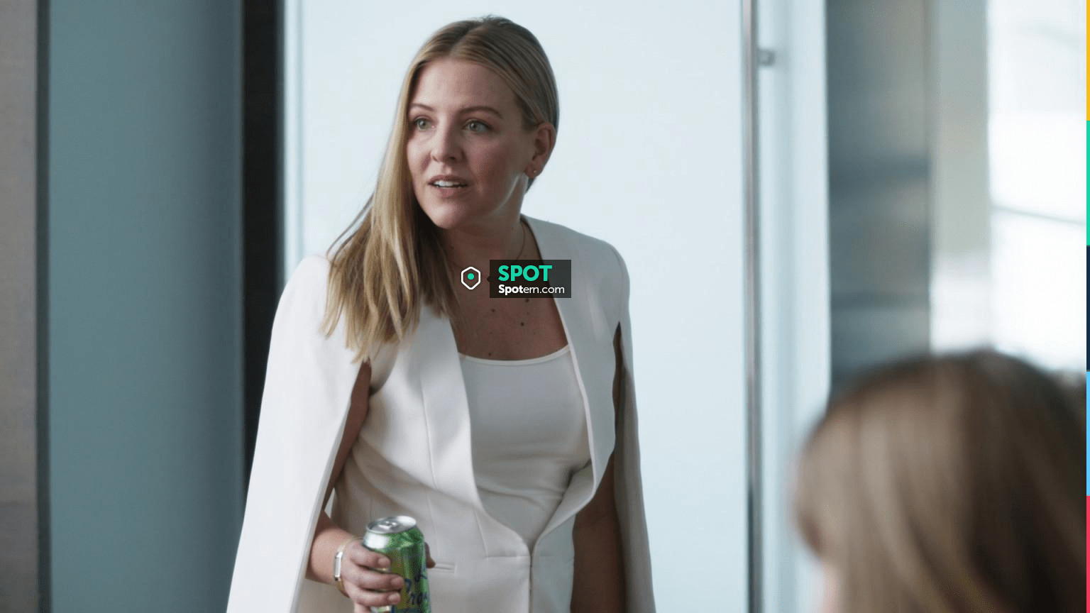 Necklace worn by Brooke Dubek (Heléne Yorke) as seen in The Other Two ...