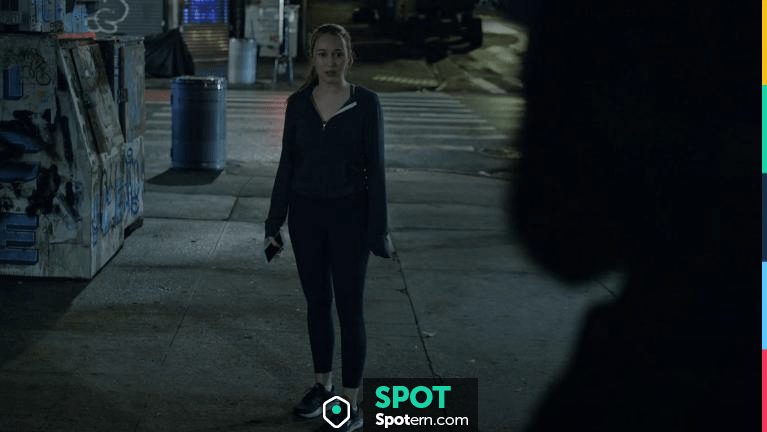 Asics Gel-Kayano 29 worn by Emily Thomas (Alycia Debnam Carey) as seen ...