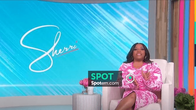 Amur Cooper Midi-Dress découpé porté par Sherri Shepherd vu dans Sherri ...