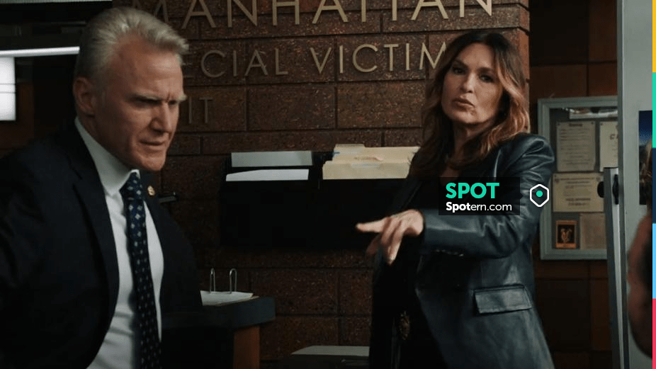 L'Agence Kenzie Black Leather Blazer worn by Detective Olivia Benson ...
