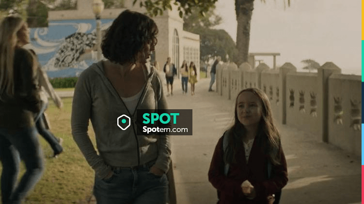 James Perse Vintage French Terry Zip Up Hoodie worn by Alex Forrest ...