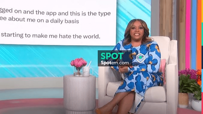 Carolina Herrera Poppy Print Mock Neck Top worn by Sherri Shepherd as ...