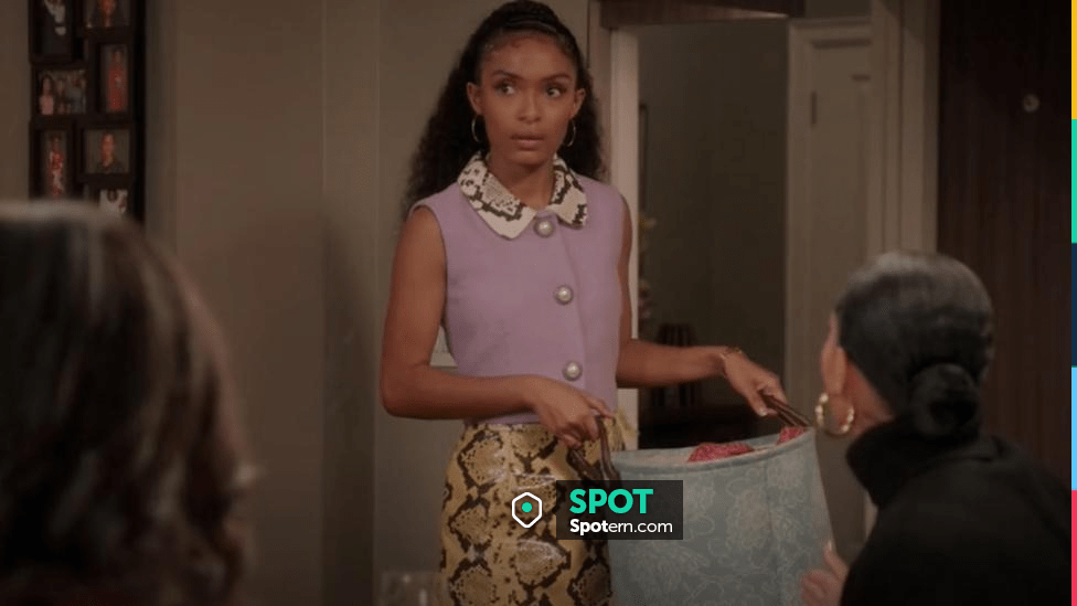 Alessandra Rich Python Print Leather Mini Skirt worn by Zoey Johnson (Yara Shahidi) as seen in ...