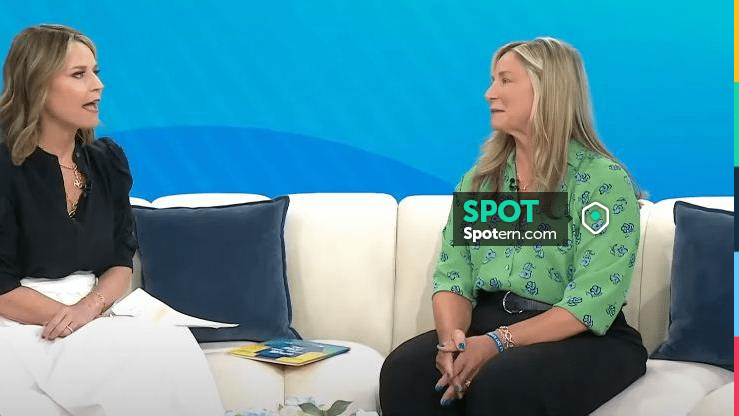 Cabi Floral Go To Blouse worn by Stacy Chapin as seen in Today on June ...