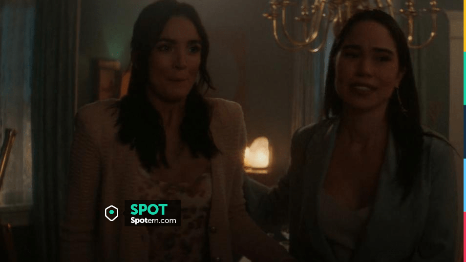 L'Agence Sue Textured Cardigan worn by Bess Marvin (Maddison Jaizani ...