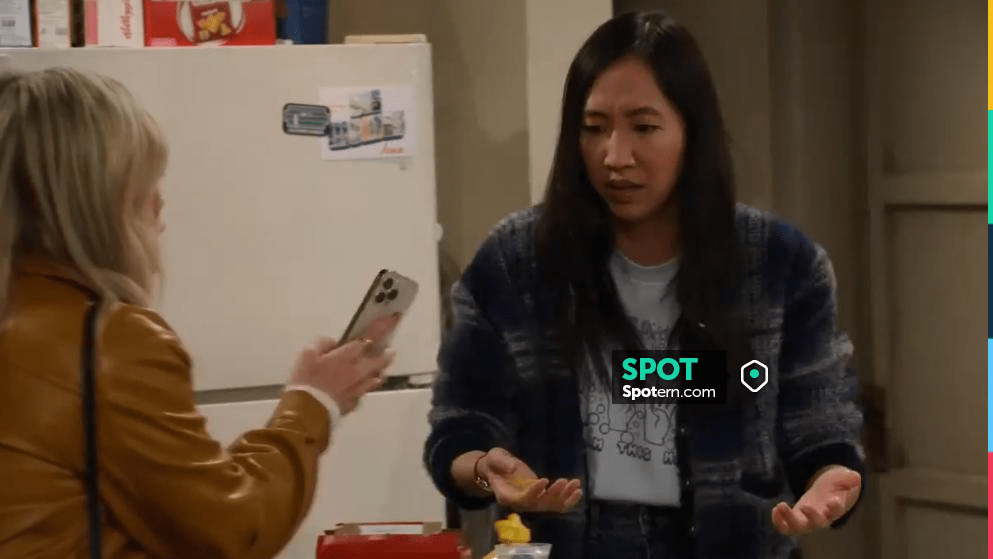 Unif Ty Cardi­gan worn by Ellen (Tien Tran) as seen in How I Met Your ...