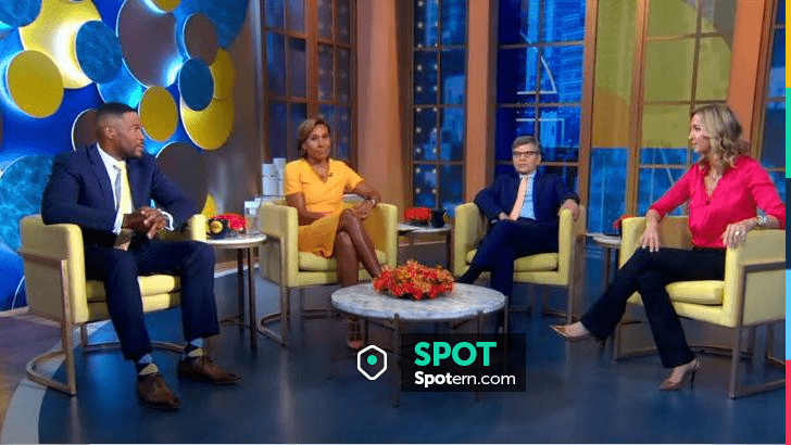 Valentino Rockstud pumps worn by Robin Roberts as seen in Good Morning ...