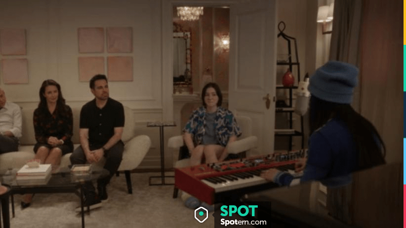 UGG Shear­ling San­dals worn by Rose Goldenblatt (Alexa Swinton) as ...