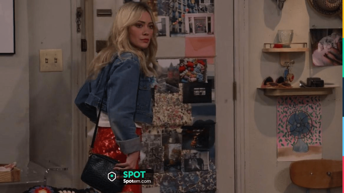 Clare V Midi Sac worn by Sophie (Hilary Duff) as seen in How I Met Your ...