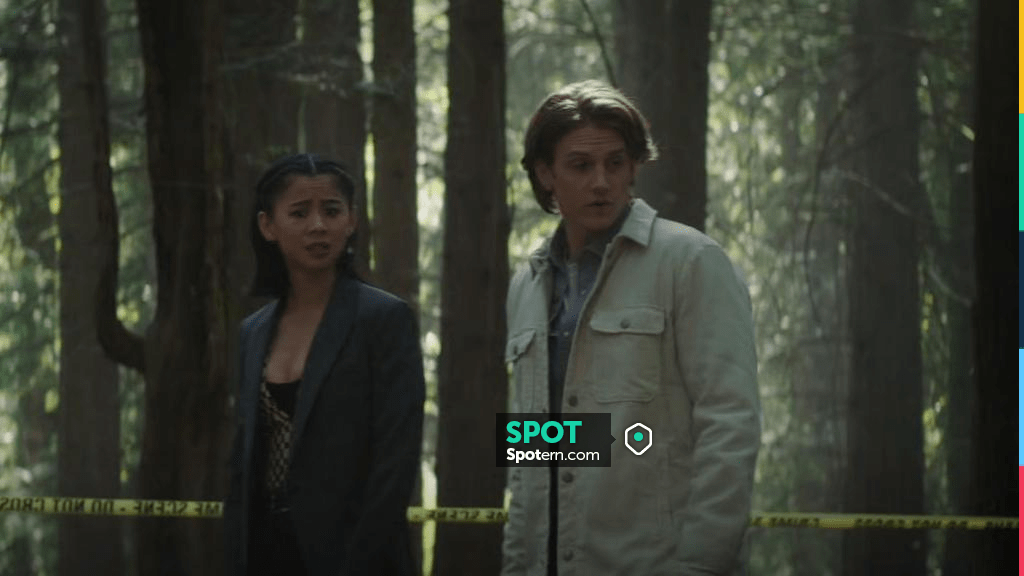 A.P.C. Alex Chemise portée par Ace (Alex Saxon) vue dans Nancy Drew ...