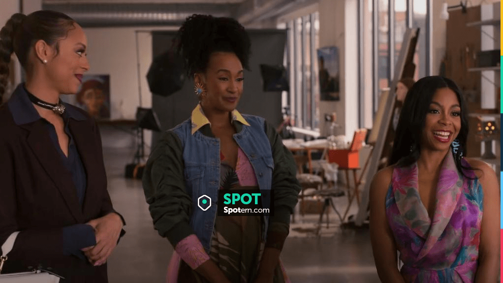 Veronica Beard Emilia Jacket worn by Sondi (Corbin Reid) as seen in Run ...