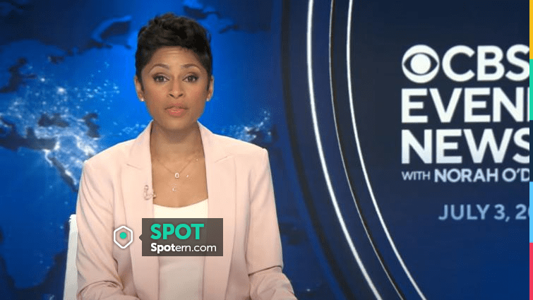 White House Black Market The Relaxed Blazer In Rose Smoke worn by ...