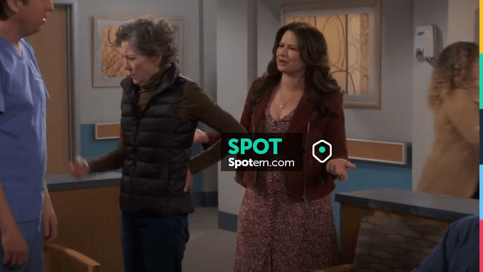 Blanknyc Suede Mo­to Jack­et worn by Jen (Katie Lowes) as seen in How ...