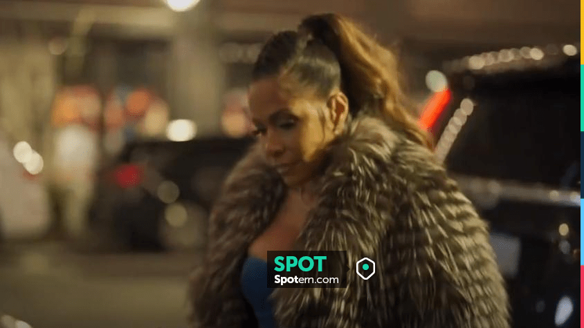 Heva Milano Coat in Sil­ver Fox with Hood worn by Shereee Whitfield as ...