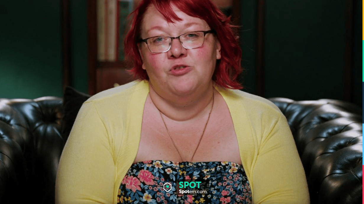 Torrid Tube Top worn by Jane as seen in Claim to Fame (S02E02) | Spotern