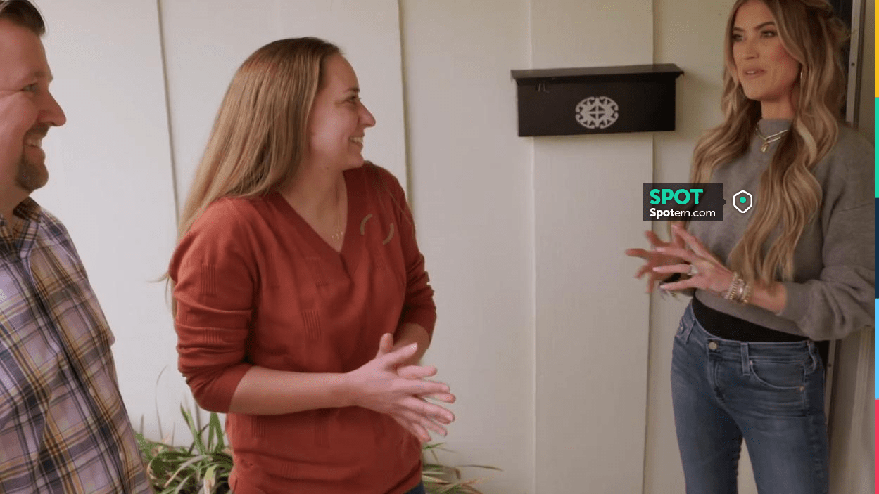 Alaïa Cropped Re­laxed Sweater worn by Christina El Moussa as seen in ...