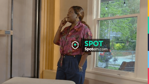 Midnight Bakery Burgundy Floral Pajama Set worn by Ati Williams as seen ...