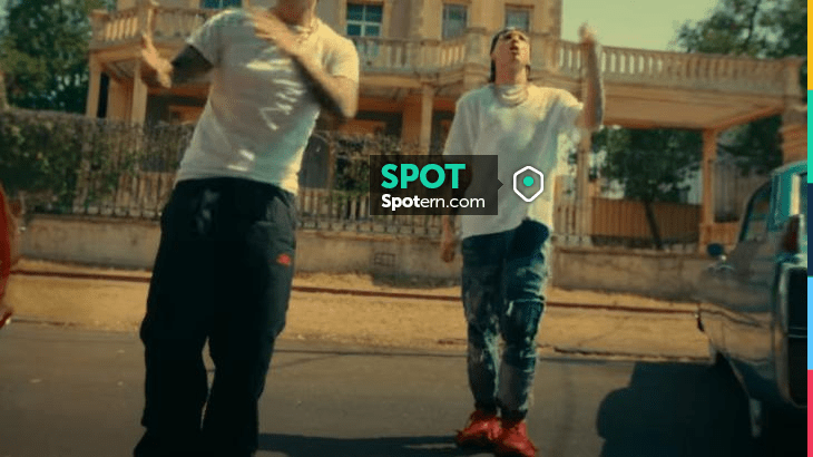 Supreme White Small Box Logo T-Shirt worn by Peso Pluma in QUEMA ...