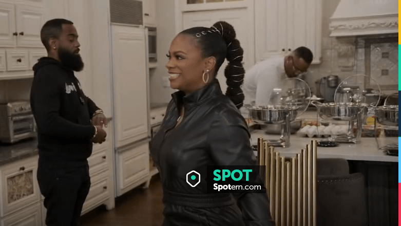 Alice + Olivia Levi Vegan Leather Jumpsuit worn by Kandi Burruss as ...