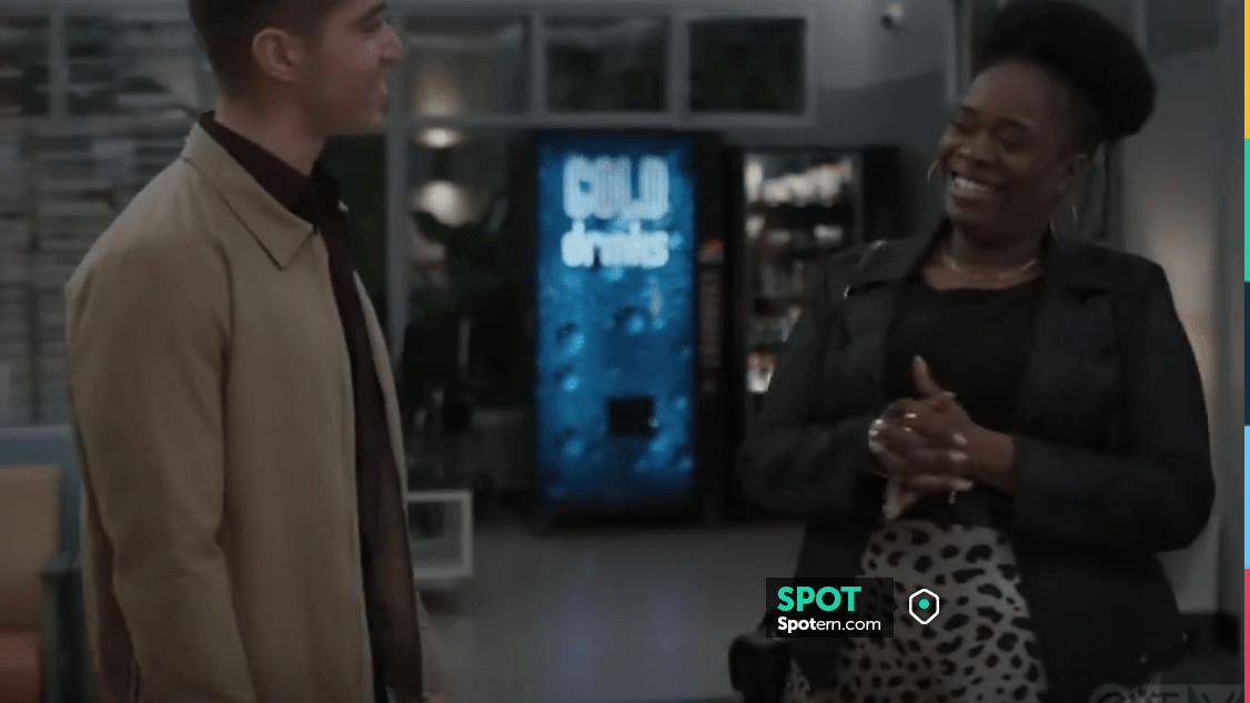 Realisation Par Nao­mi Skirt worn by Jordan Allen (Bria Henderson) as ...