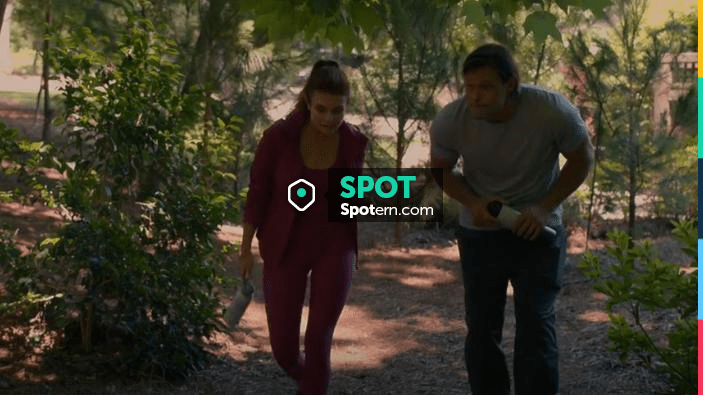 Lululemon Goal Smasher Jacket worn by Maddie Townsend (JoAnna Garcia ...