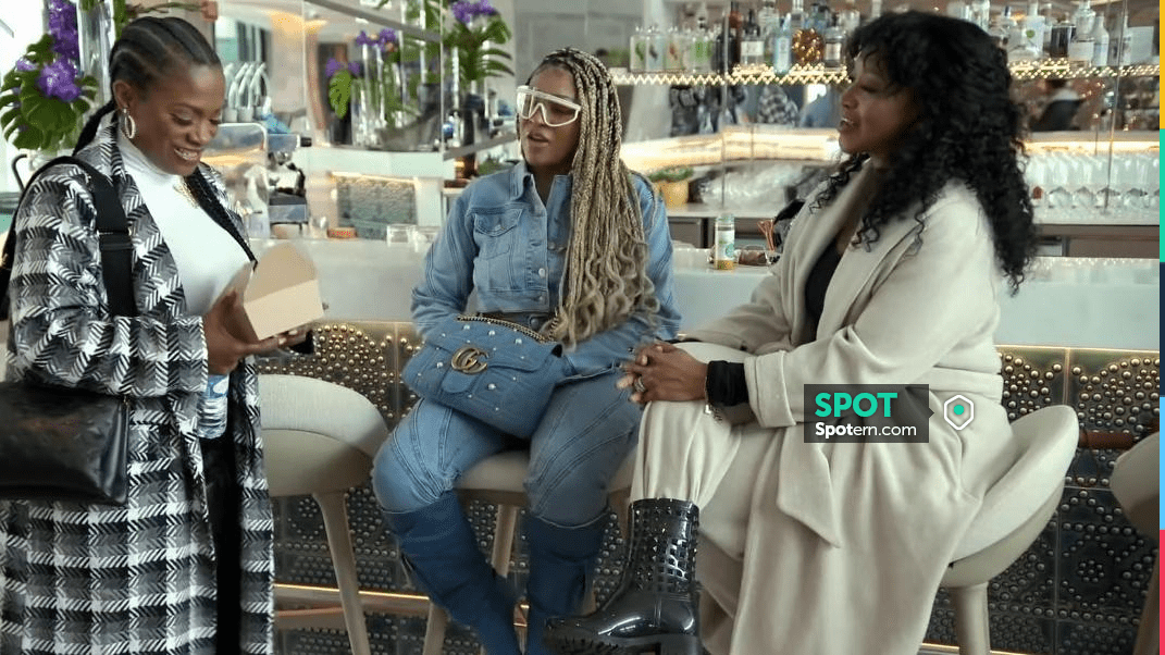 Leset Sienna Wool-Blend Robe worn by Monyetta Shaw as seen in The Real ...