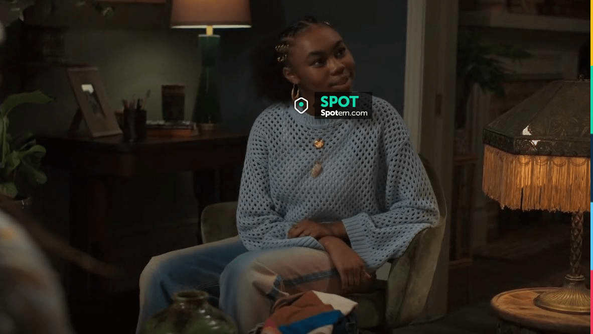 Anthropologie Crescent Hoop Earrings worn by Jackie Carson (Jordan Rice ...