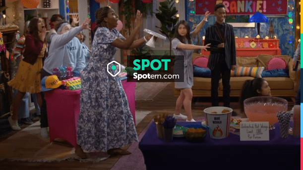 Anthropologie Maeve Somerset Floral Maxi Dress in Ivory Blue worn by ...