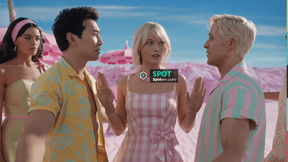 Pink shell necklace worn by Barbie (Margot Robbie) as seen in Barbie ...