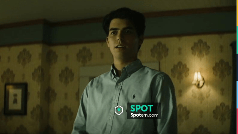 Polo Ralph Lauren Clas­sic Fit In­di­go Cham­bray Shirt worn by Brent ...