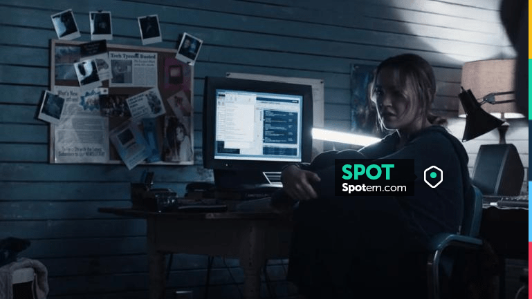 Juicy By Juicy Couture Mid­weight Track Jack­et worn by Megan Landry ...