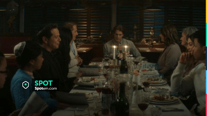 American Eagle Cropped Cable Knit Cardigan worn by Jesse Fan(Geraldine ...