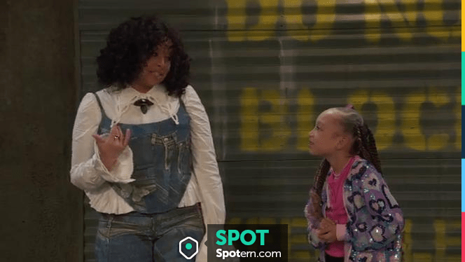 Miaou At­las Pant worn by Raven Baxter (Raven-Symoné) as seen in Raven ...