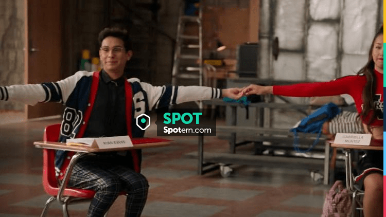 Sun + Stone Var­si­ty Patch Cardi­gan worn by Carlos (Frankie A ...