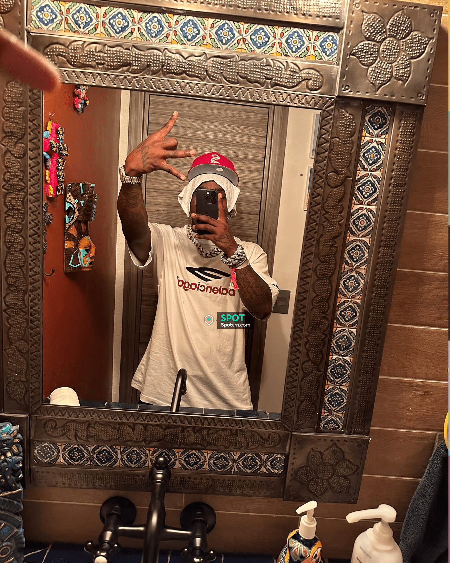 Balenciaga White 3B Sports Icon T Shirt worn by DaBaby on the Instagram ...