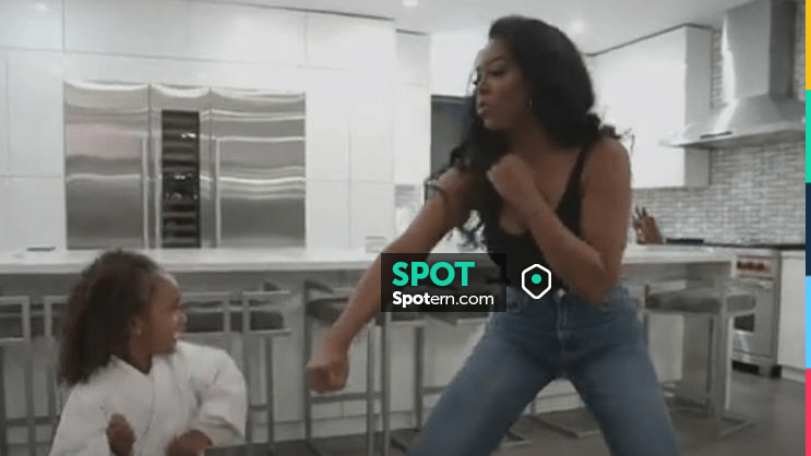 Skims Fits Every­body Square Neck Bodysuit worn by Kenya Moore as seen ...