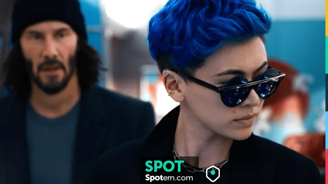 Bugs Necklace (Jessica Henwick) in Matrix Resurrections | Spotern