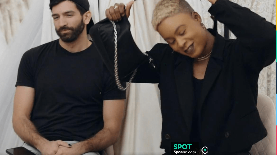 Louis Vuitton Circle 35mm Cinturón reversible usado por Ash Warren como ...