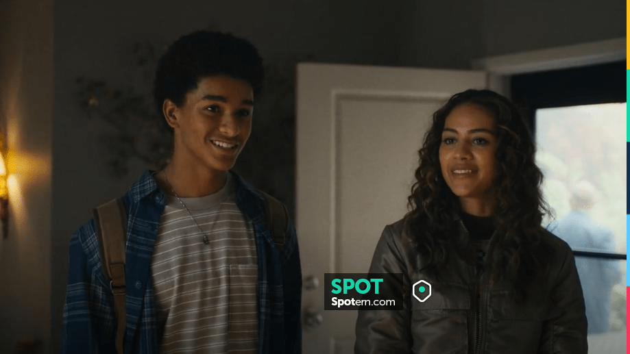 Topshop Nylon Cropped Bomber Jacket in Taupe worn by Rachel Caldwell ...