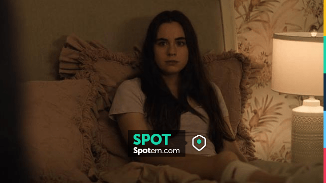 Anthony Thomas Melillo Short Sleeve V-Neck Tee worn by Maddie Redfield ...