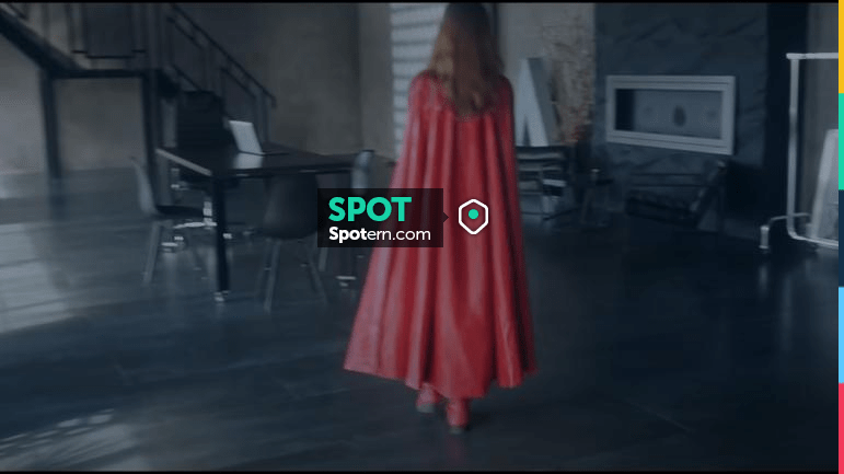 Cape of Ann Adeling dans Supergirl: Fan film series épisode 4 (DC ...
