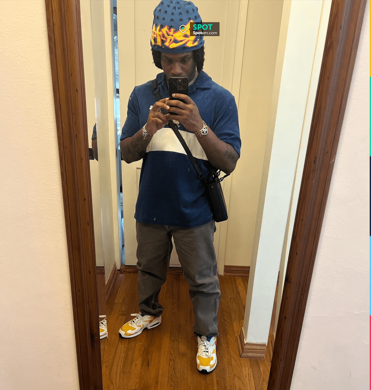 Stray Rats Blue Stars & Yel­low Graf­fi­ti Beanie worn by Denzel Curry ...