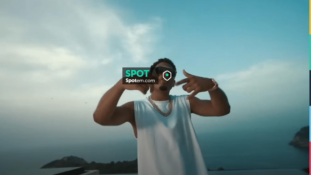 Loewe Avi­a­tor Sun­glass­es worn by Myke Towers in Lala (Video Oficial ...