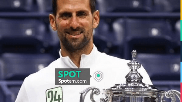 Lacoste « 24 » White Jacket porté par Novak Djokovic pour l’US Open ...