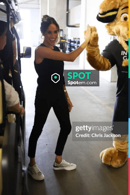 J.Crew Cashmere Crewneck Sweater Shell worn by Meghan Markle at ...