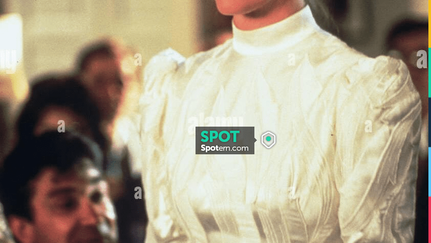 White Wedding dress worn by Celeste Martin (Kim Basinger) in My ...